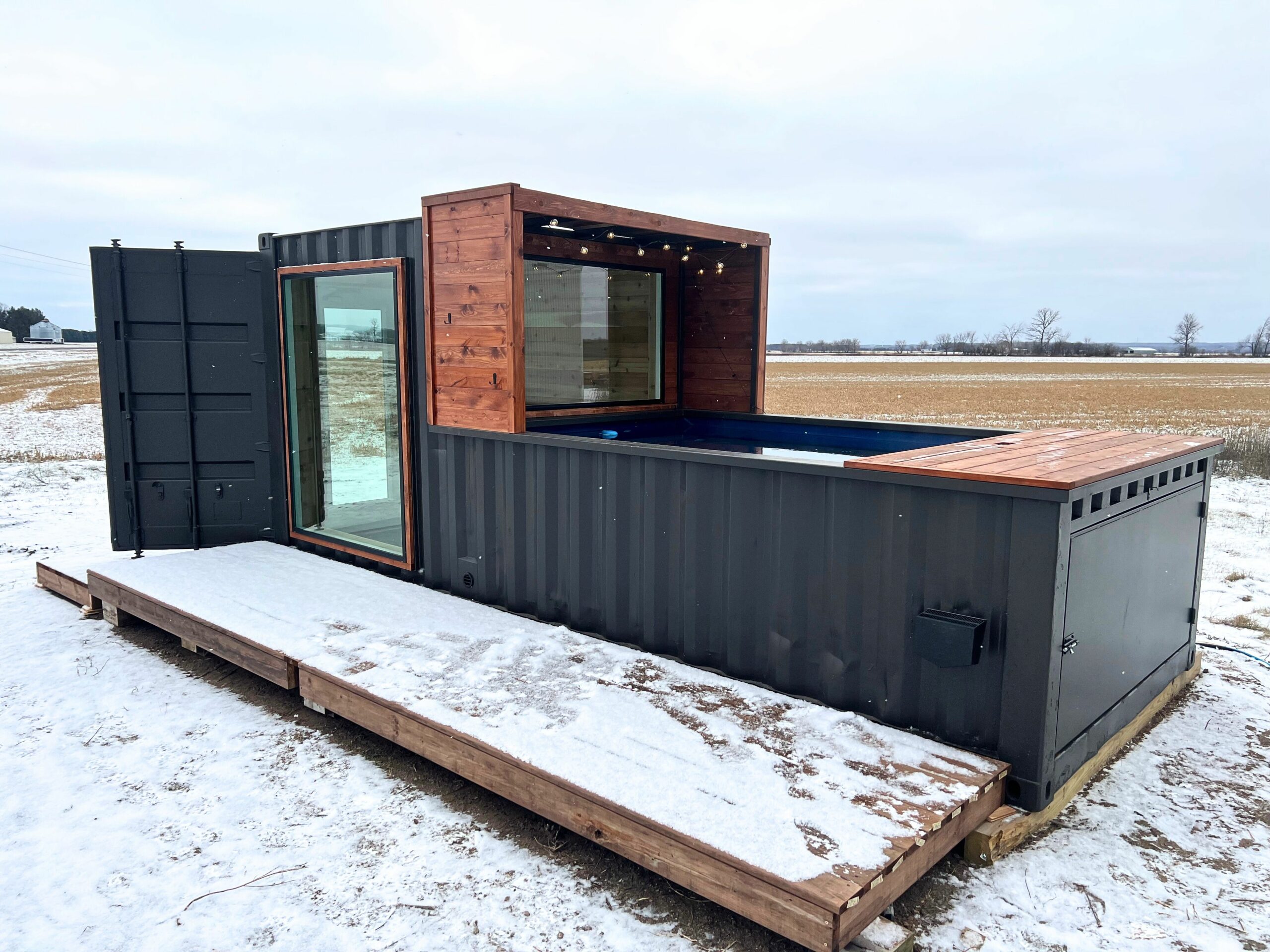 Backcountry Containers launches sustainable home sauna - Design News Now